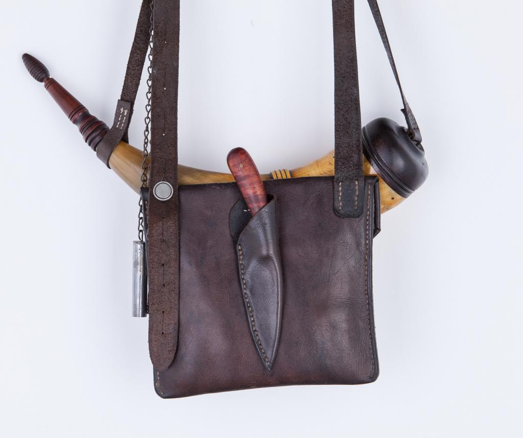 Early Virginia Shot Pouch & Powder Horn - Mark Elliott