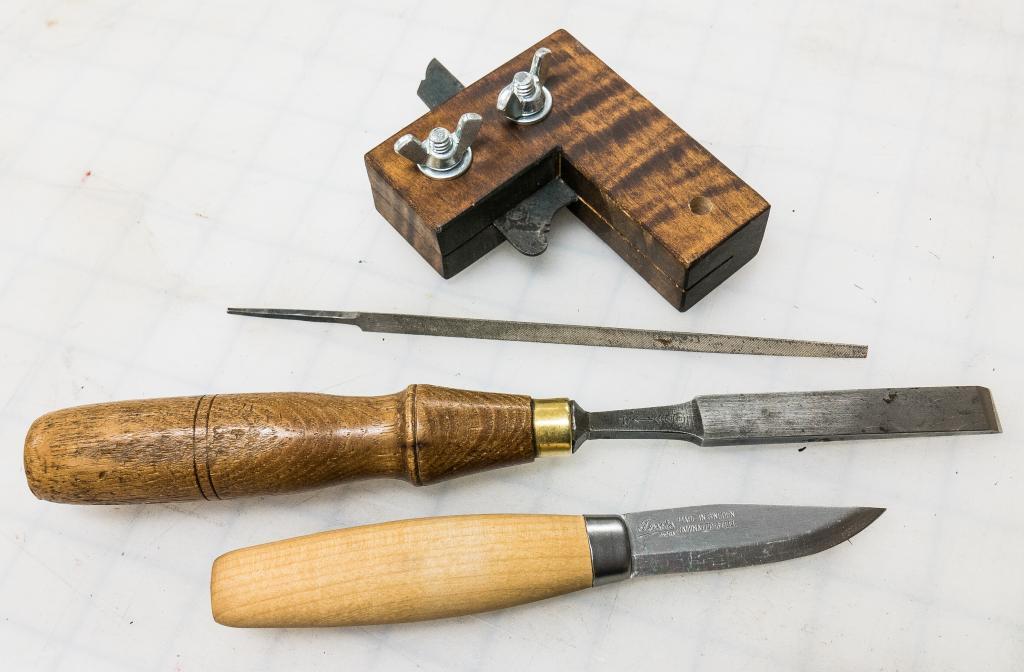 Tools for Cutting Mouldings - Mark Elliott