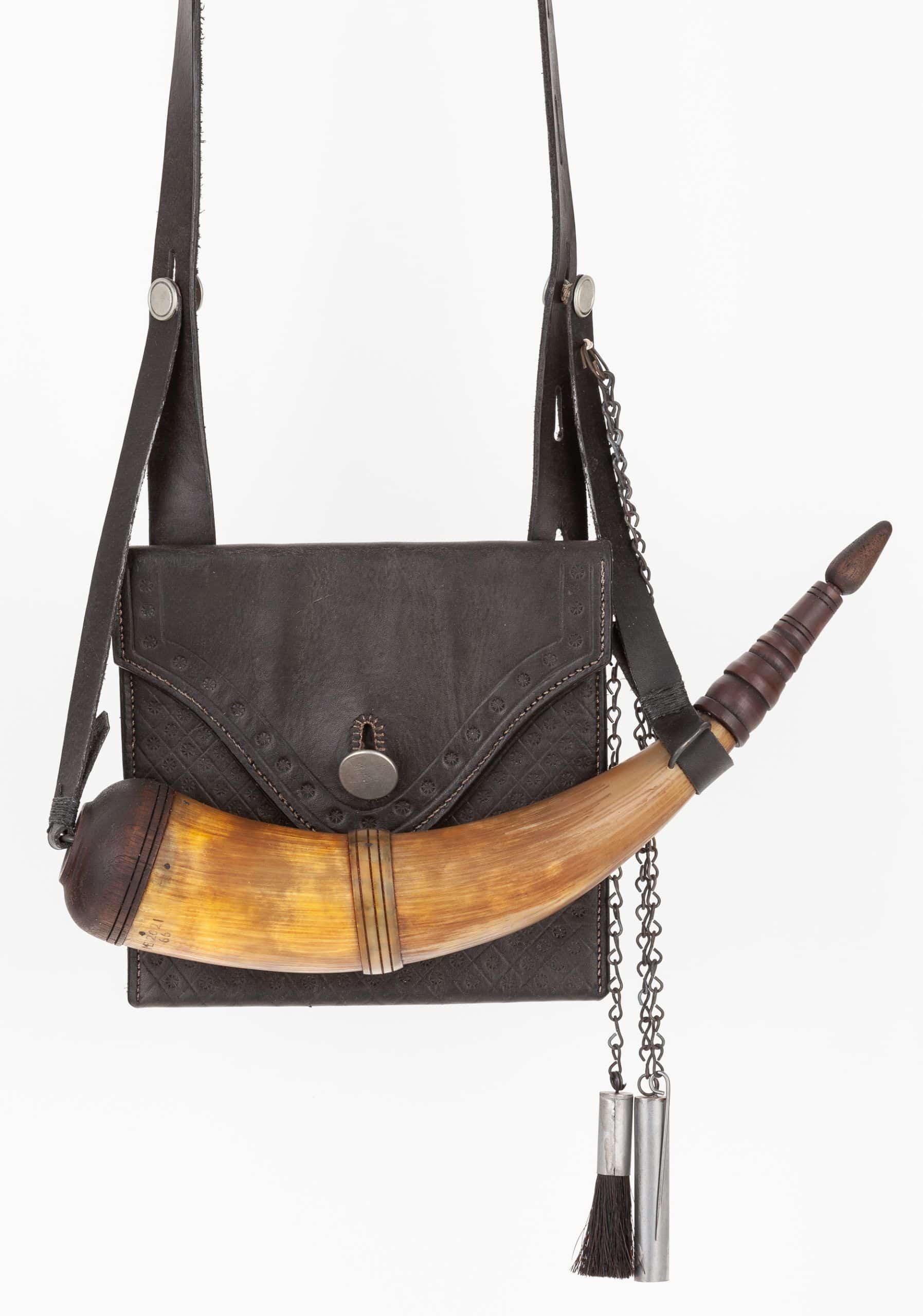 Early Virginia Shot Pouch & Powder Horn - Mark Elliott