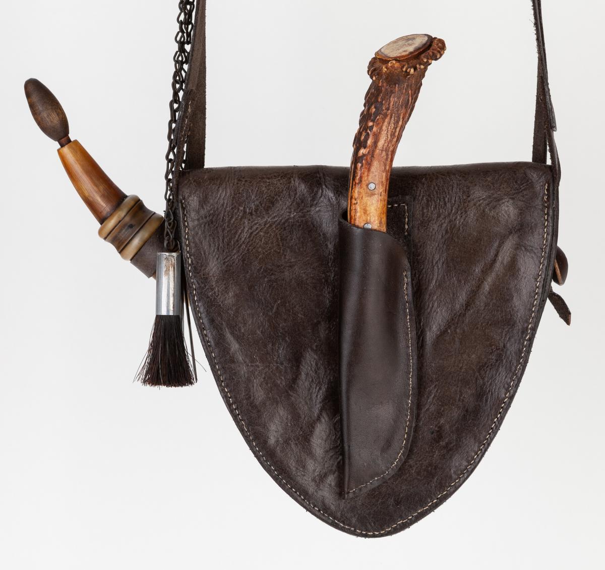 Southern Mountain Shot Pouches & Powder Horns - Mark Elliott